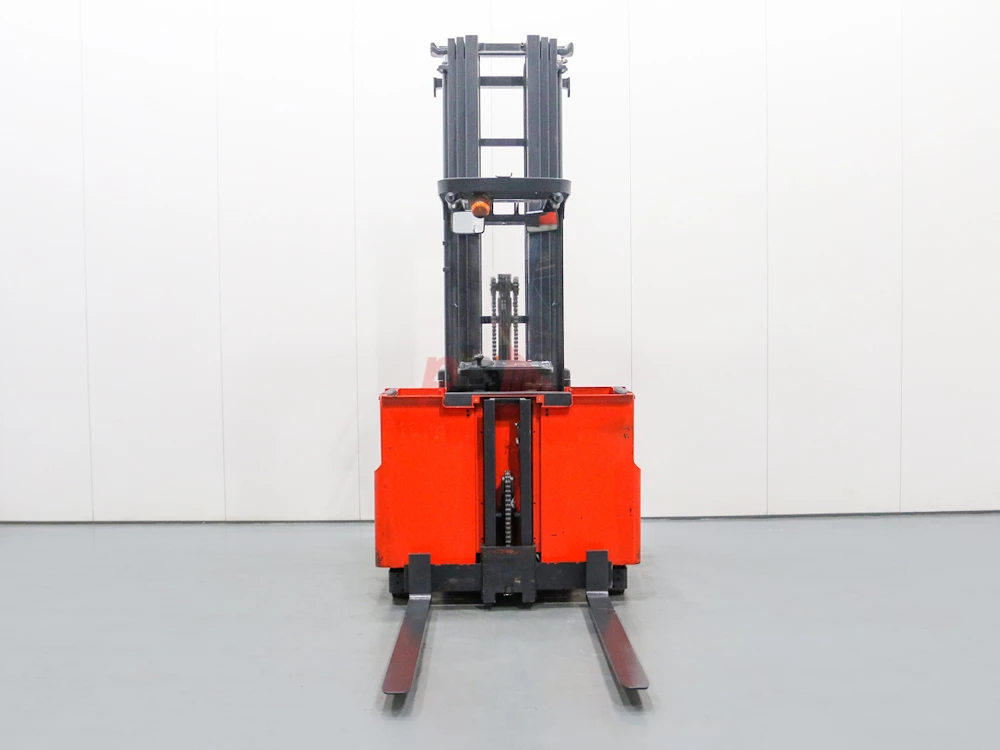 LINDE ORDER PICKER (Stock No. 365018)